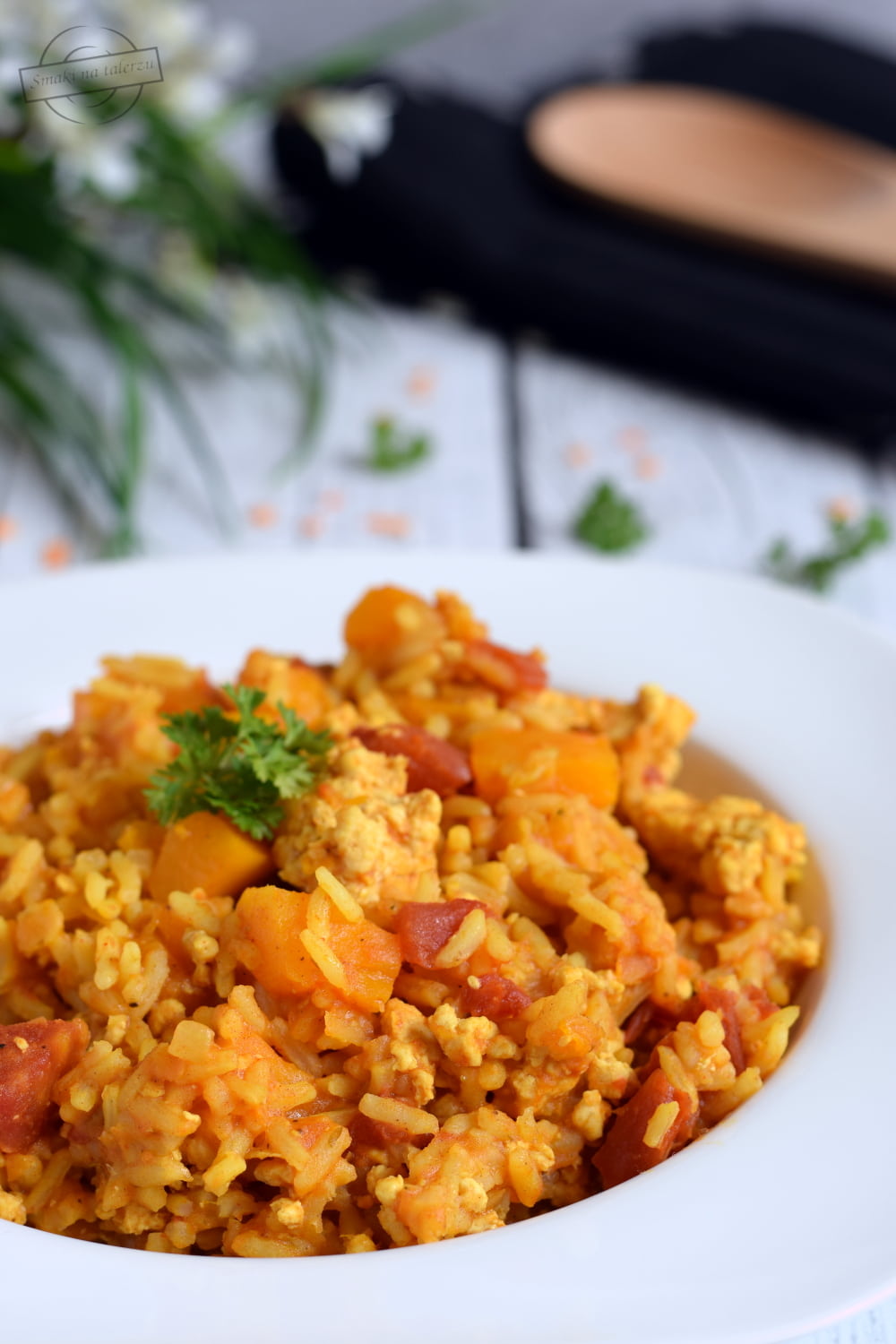 Jednogarnkowe danie z ryżem, mięsem mielonym i dynią - SuperPrzepis.pl