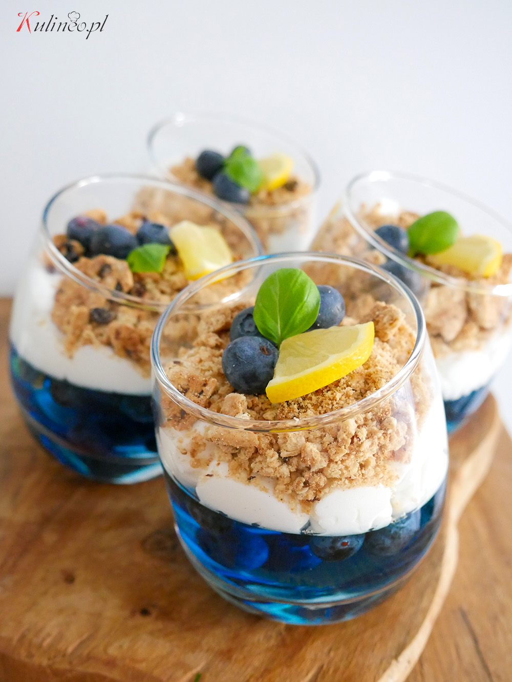 Szybkie deserki z borówkami - SuperPrzepis.pl